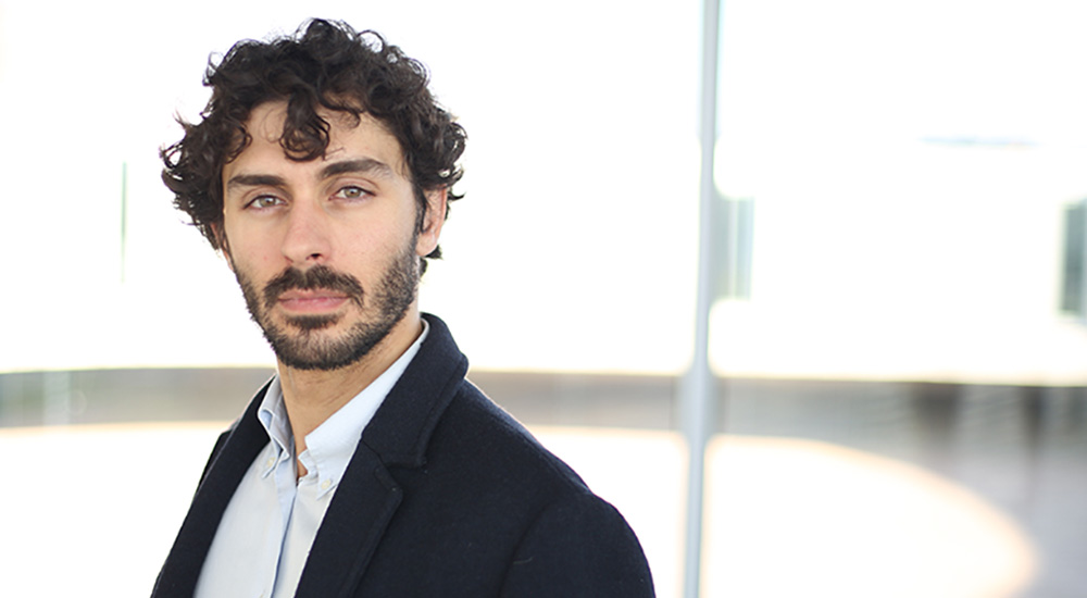 Edoardo Martino received the 2020 EPFL Physics Doctoral Thesis Award ...