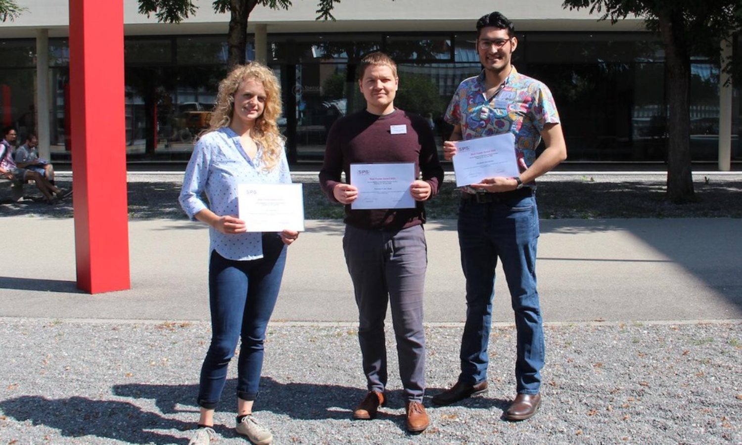 Jennifer Fowlie won the FameLab national final - MaNEP Switzerland Network