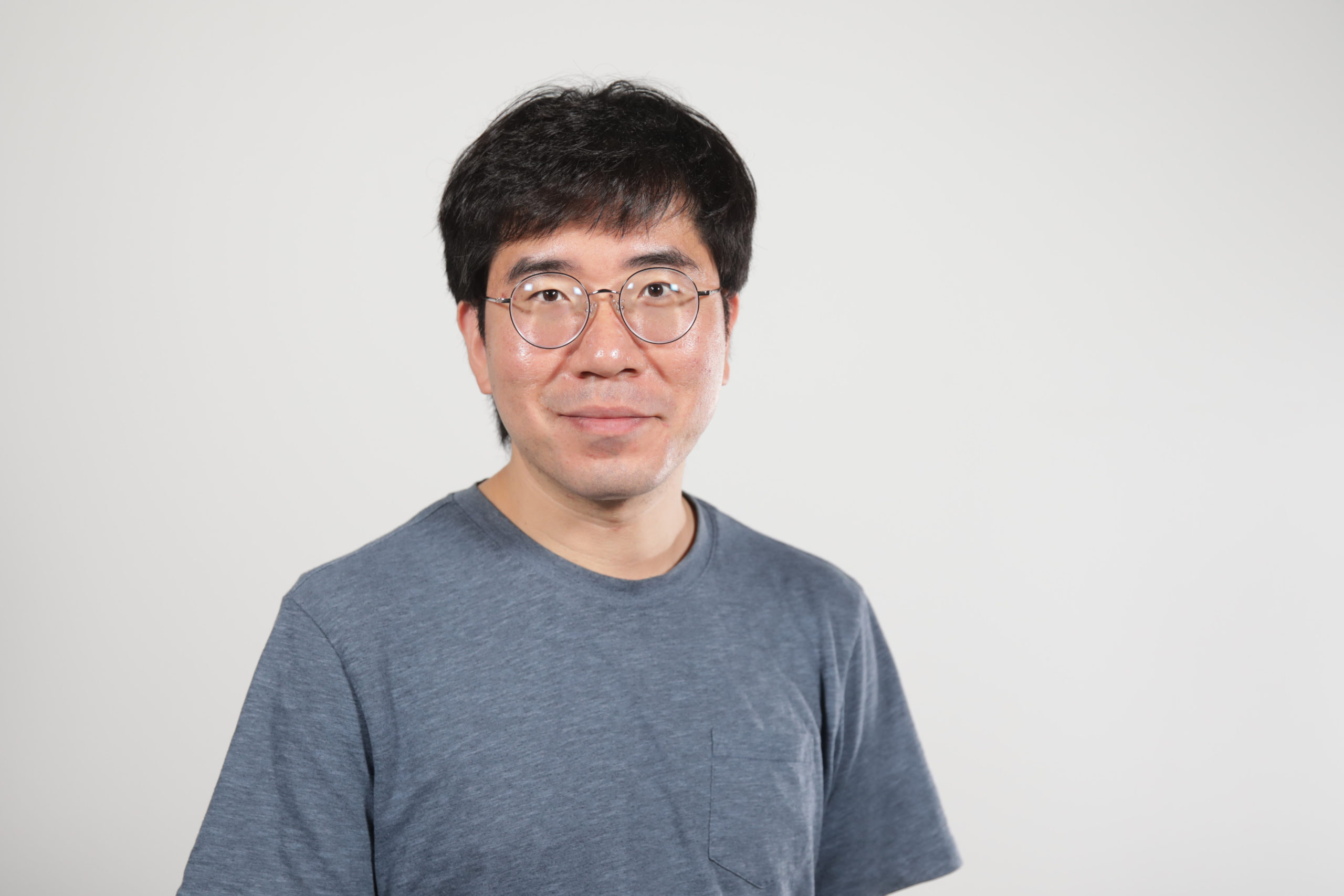 Chang-Jae Roh received “The Oxide Electronics Prize for an excellent ...